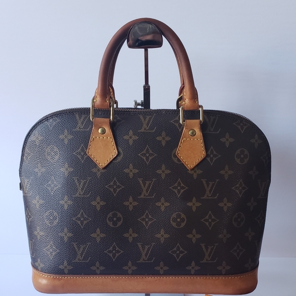 Louis Vuitton Alma Pm Vs Mm Size Chart Semashow Louis Vuitton Alma Pm Vs Mm Size Chart Semashow